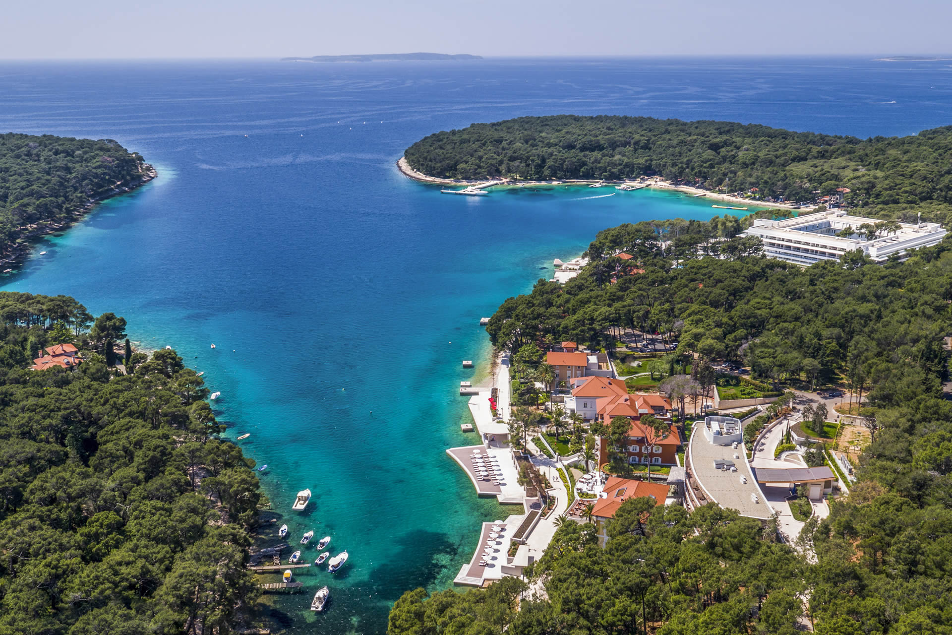 Volo e Soggiorno sull’Isola di Lussino - Croazia - Flights and Travels sagl