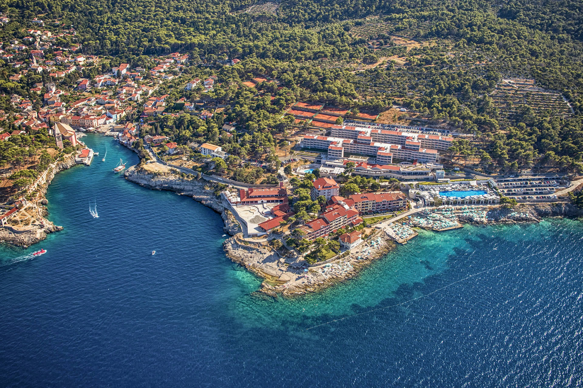 Volo e Soggiorno sull’Isola di Lussino - Croazia - Flights and Travels sagl